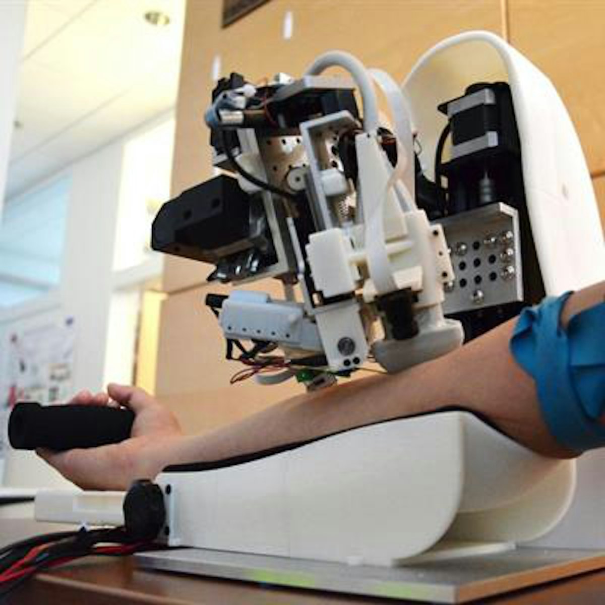 Scientists use ultrasound to create blood-drawing robot | AuntMinnie