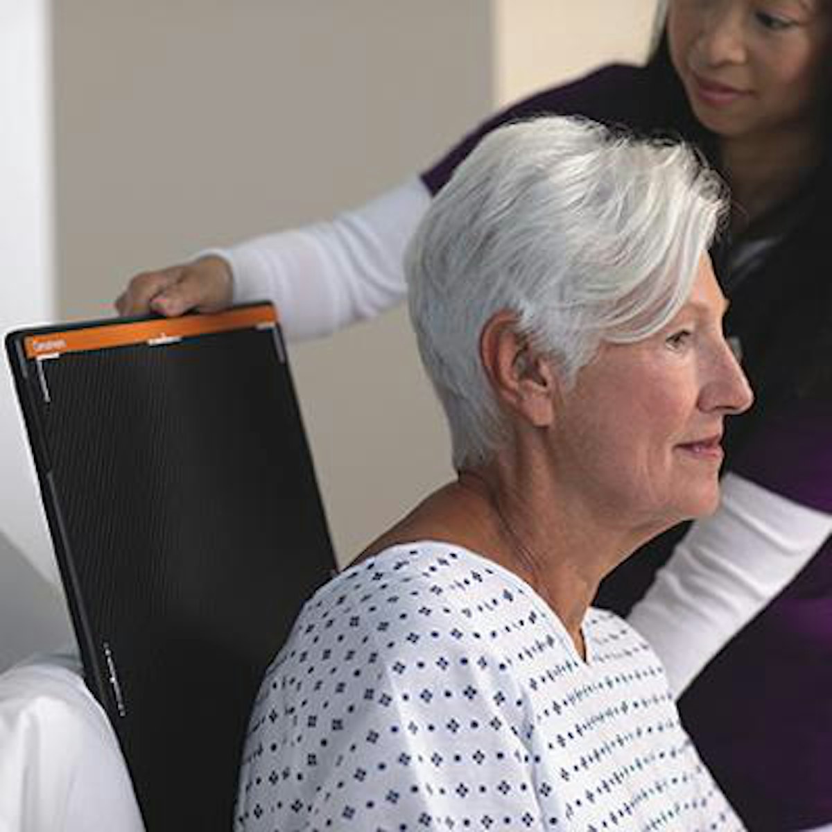 Carestream unveils Lux 35 cesium glass-free detector | AuntMinnie