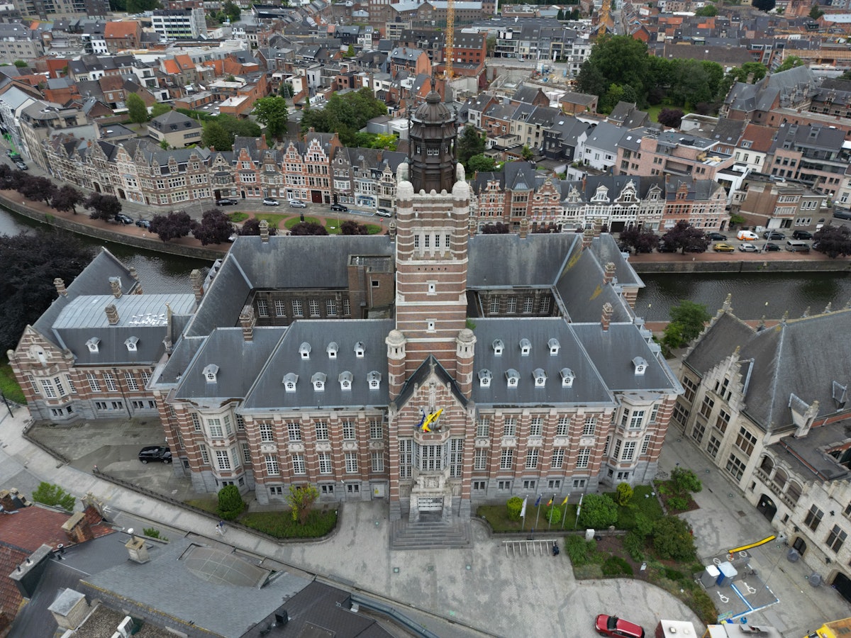 Safety concerns lead to suspension of CT service at Belgian hospital ...